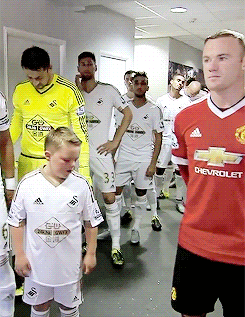 Wayne Rooney GIFs - Get the best GIF on GIPHY