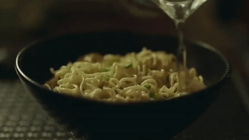 面 (Noodles) GIFs on GIPHY - Be Animated