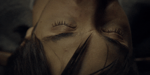 Gunner-kiel-unconscious GIFs - Get the best GIF on GIPHY