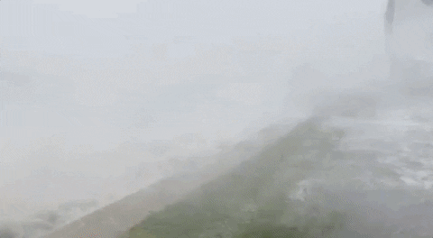 These Reporters Are Braving the Eyewall of Hurricane Ian by GIPHY News ...