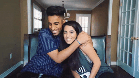 How to Deal with a Clingy Boyfriend in Smart Ways?