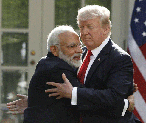Trump-hug GIFs - Get the best GIF on GIPHY