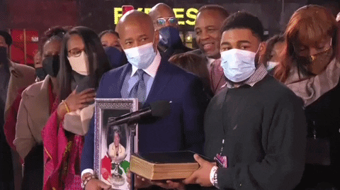 17 GIFs From Eric Adams' First Address As NYC Mayor by GIPHY News | GIPHY