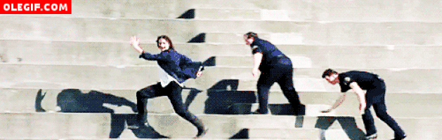 Persecucin GIFs - Get the best GIF on GIPHY