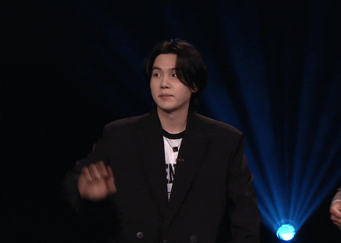 Reacting GIFs - Get the best GIF on GIPHY