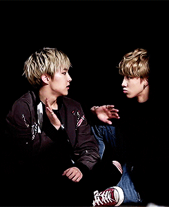 Dokyeom GIFs - Get the best GIF on GIPHY