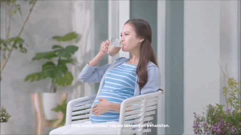 Pregnantmom GIFs - Get the best GIF on GIPHY