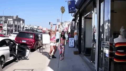 Girls That Shop GIFs - Get the best GIF on GIPHY