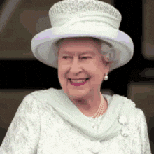 Queenelizabeth GIFs - Get the best GIF on GIPHY