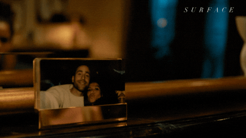 Apple-mirror GIFs - Get the best GIF on GIPHY