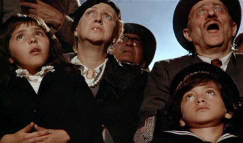 Fellinis Roma GIFs - Find & Share on GIPHY