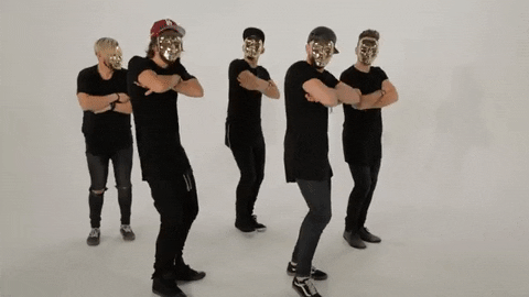 LOS 5 GIFs on GIPHY - Be Animated