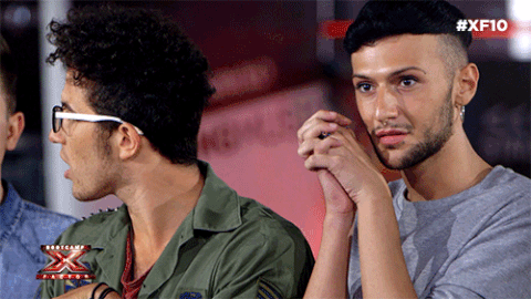 Coltelli GIFs - Get the best GIF on GIPHY