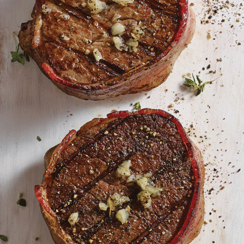 Cooking Steak GIFs - Find & Share on GIPHY