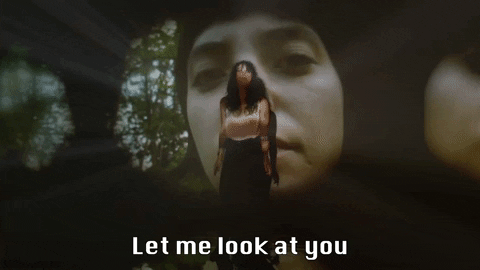 Let-me-look-at-it GIFs - Get the best GIF on GIPHY