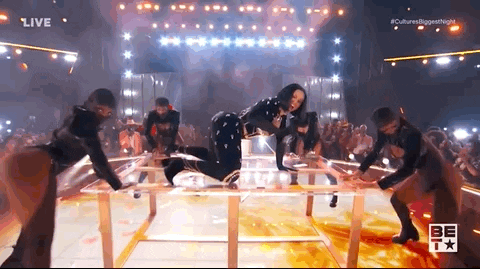 Biggest Award Of The Night GIFs - Get the best GIF on GIPHY