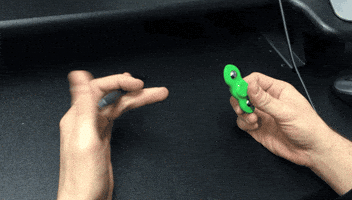 Flying Fidget Spinner GIFs - Find & Share on GIPHY