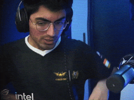 Raze Valorant GIFs - Find & Share on GIPHY