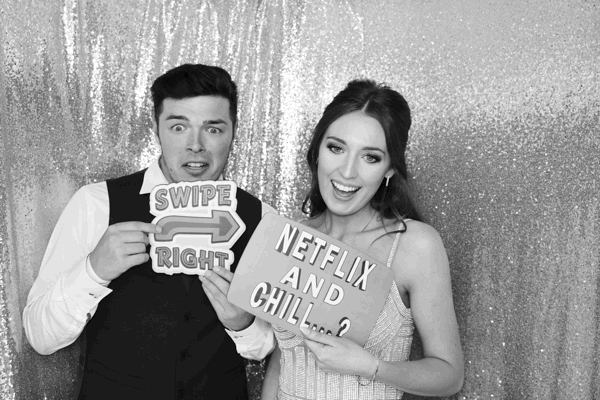 Swipe Netflix GIFs - Get the best GIF on GIPHY