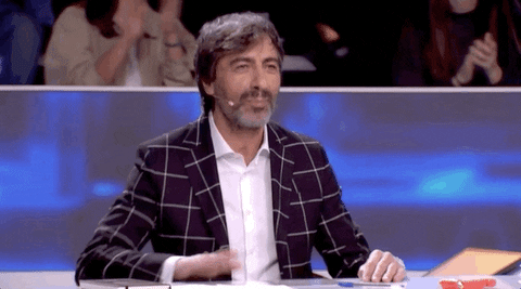 Tarareando GIFs - Get the best GIF on GIPHY